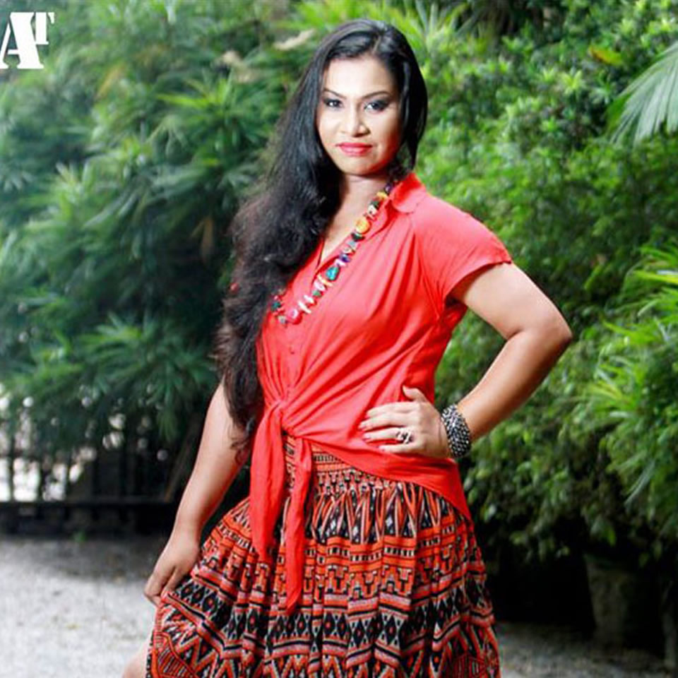 Oshani Athukorala | LK Model Zone | Sri Lankan No.01 Model Database ...